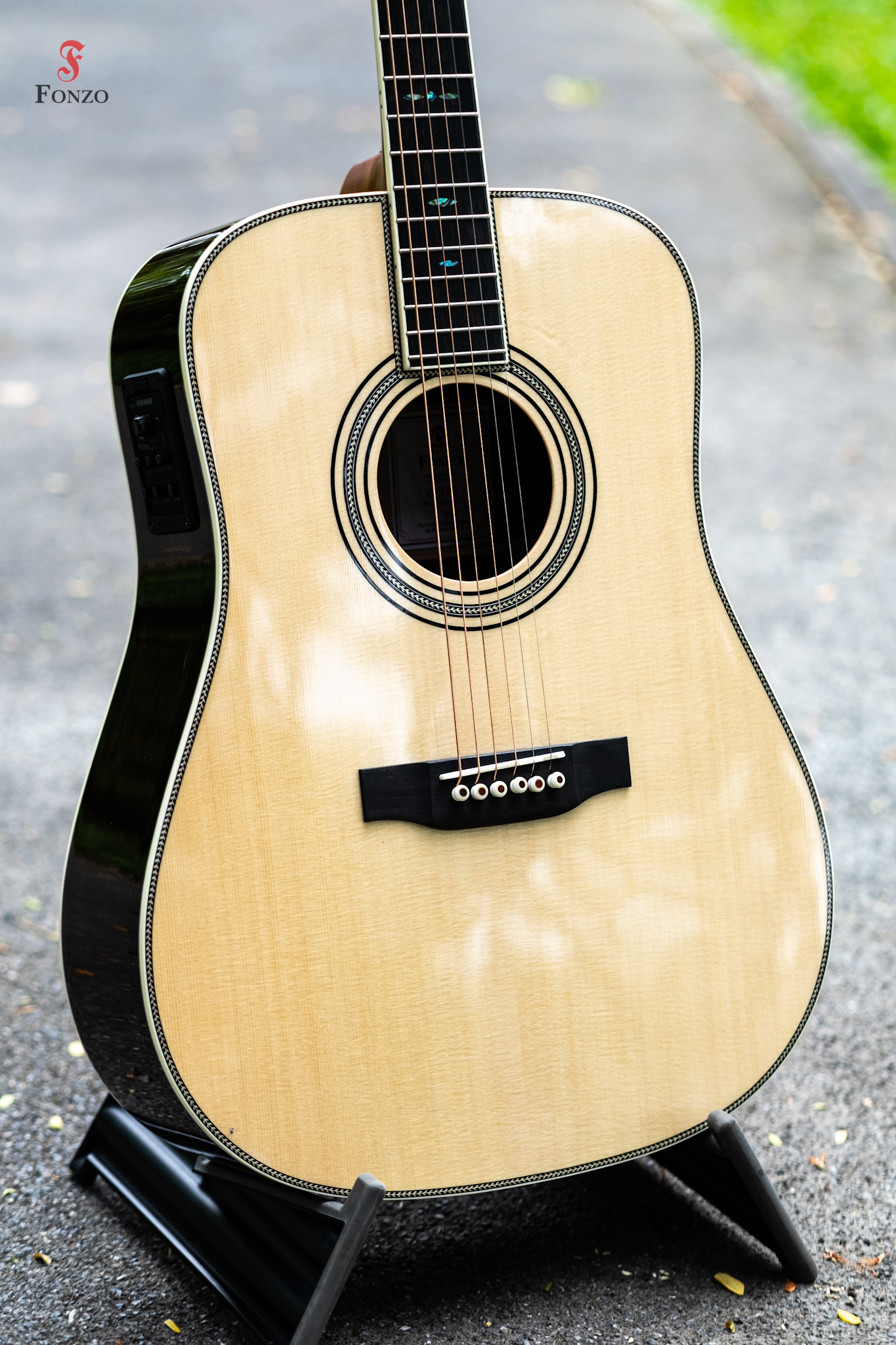 Fonzo Guitar