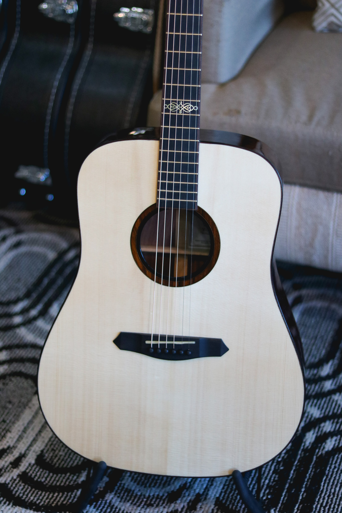 Fonzo Guitar